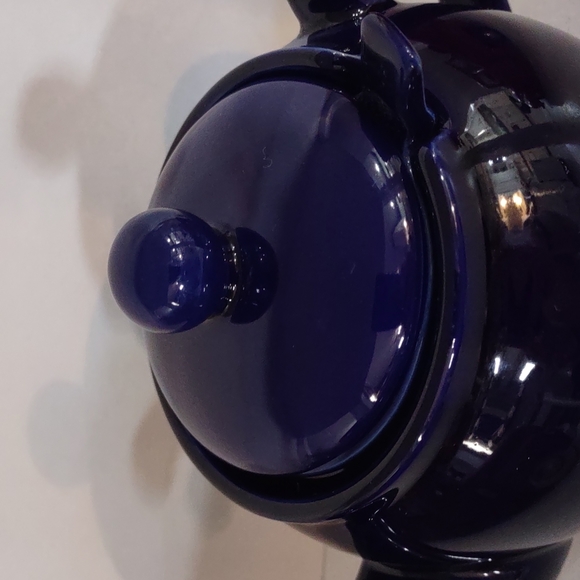 PSI | Kitchen | Vintage Cobalt Blue Globe Teapot | Poshmark